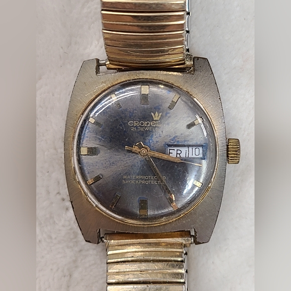 Cronel | Accessories | Vintage Cronel Mens 2 Jewels 644 Gold Tone Watch ...